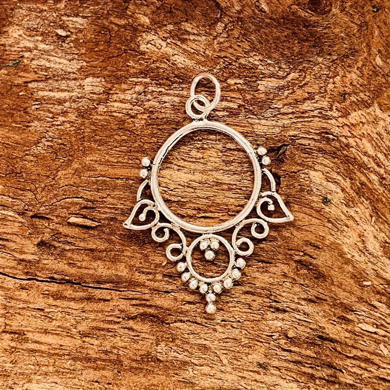 Pingente Circulo detalhe Bali - Onda de Pratas