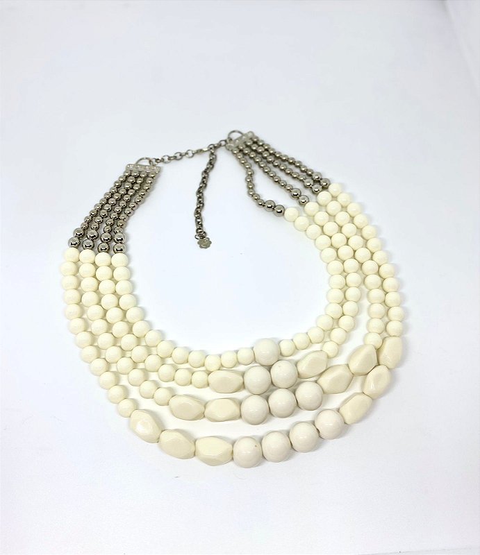 Maxi colar com resinas off white - Carol Gregori