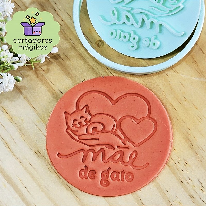 Carimbo + Cortador Dia das Mães texto "MÃE de Gato" 7cm para biscoitos - Cortadores Mágikos