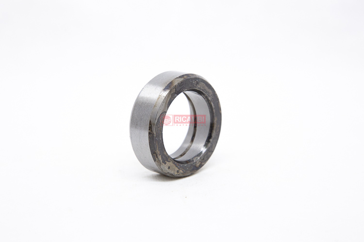 FLANGE SUPERIOR 3 FUROS 41066R1 - Ricambi Tratorpeças