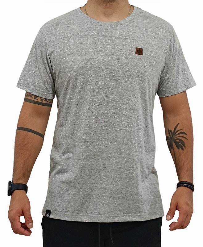 Camiseta Masculina Cinza Claro Jerley - Darraíz | Loja Online de Moda ...