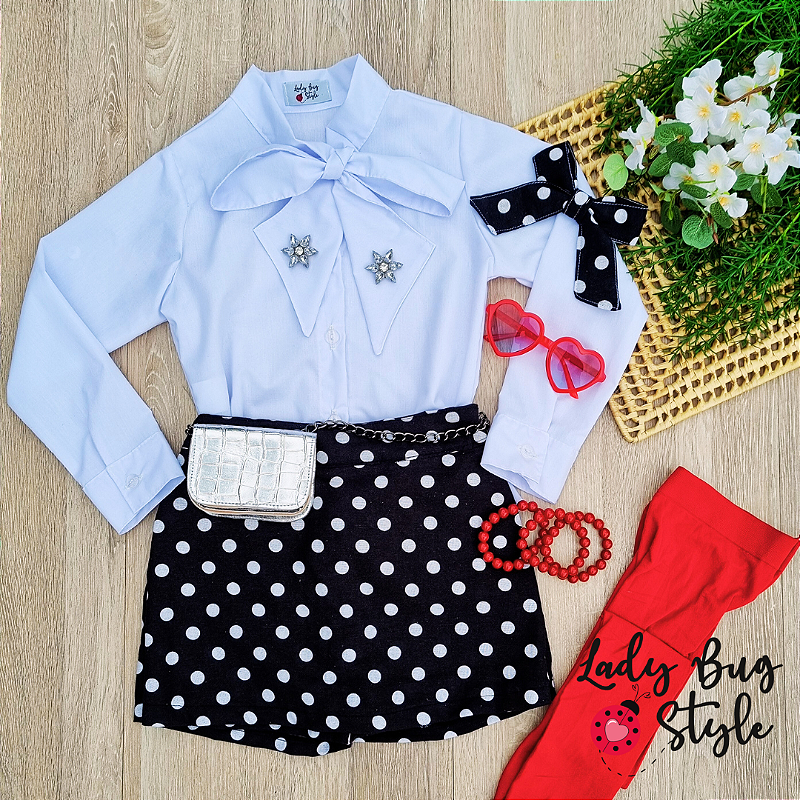 Conjunto Shorts-Saia Poá Preto com Camisa de botões branca - LadyBug Style