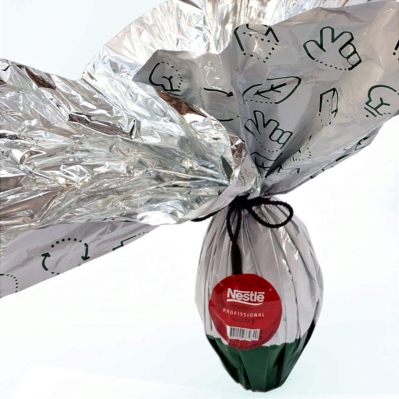 Casca de Ovo de Páscoa, chocolate ao leite 200g Profissional - Nestlé ...