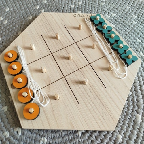 Painel Sensorial Colméia - Jogo da Velha - bibiai