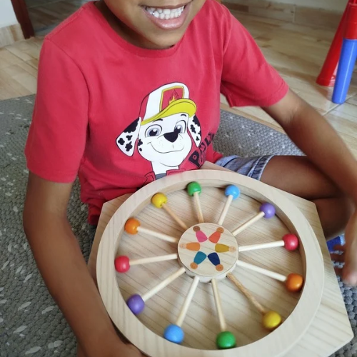 Painel Sensorial Colméia - Roda Gigante - bibiai