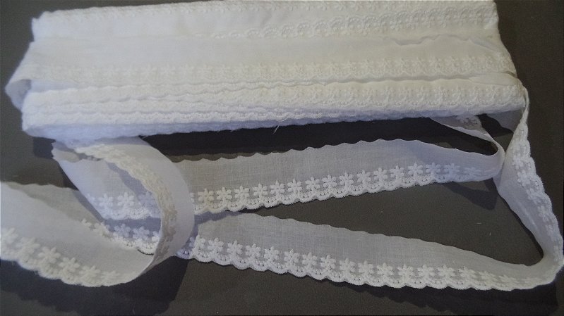 BA038 - 2,80cm x 13,70m | Bordado Inglês 100% Algodão Branco - Lápis de ...