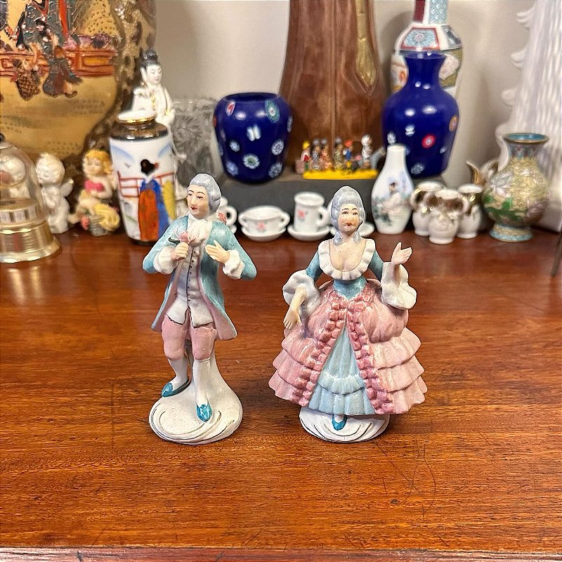 Antigo casal de bibelôs em porcelana PALB - Dônama Antiquário