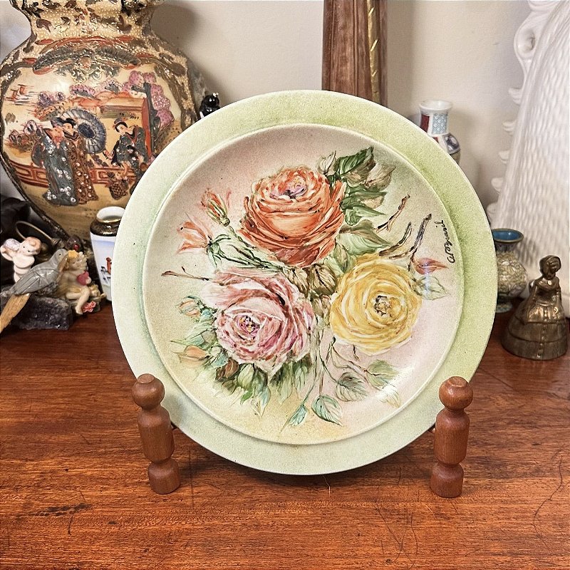 Antigo prato em porcelana Polovi - Dônama Antiquário
