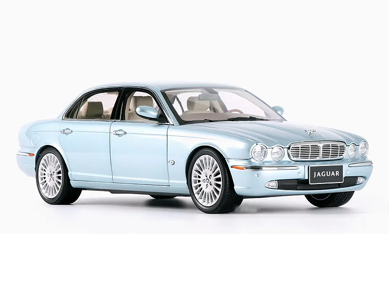 Jaguar XJ6 (X350) 1:18 Almost Real Azul - 20 anos! Loja on-line de ...