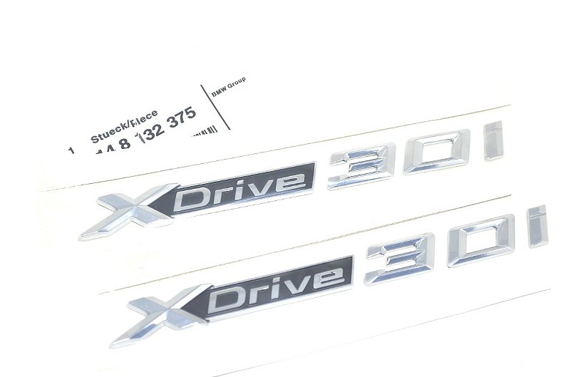 Emblema BMW Xdrive 30i Original - Assaliz Import.