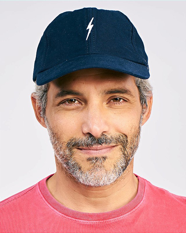 BONÉ BOY - By Moa Longrider