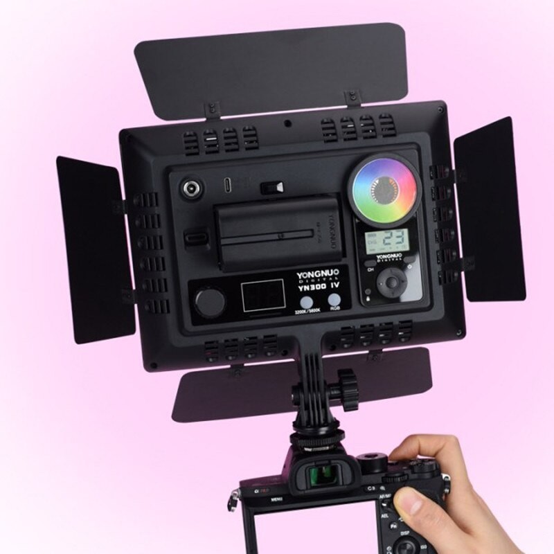 Iluminador Painel de LED Yongnuo YN-300 IV RGB - Backup Equipamentos