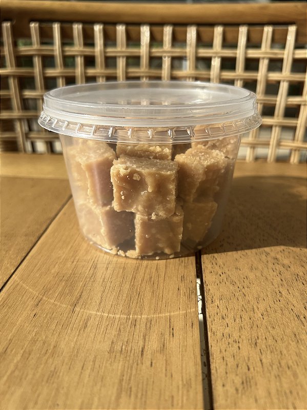 Pote de cocada com leite 335 gr - Silvana Doces | Doces Caseiros | Mais ...