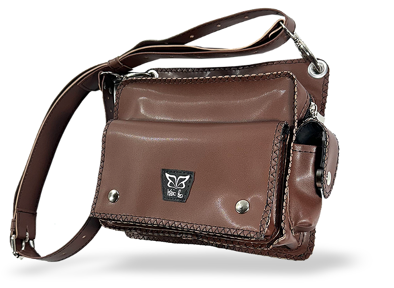 ARKADA - BAG / POCHETE - MARROM PREMIUN ALTA PERFORMANCE (VEGAN) - Kaic Bo