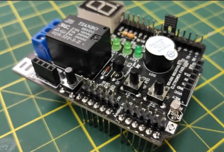 Módulo Arduino Shield Eletrônica Fácil D.I.Y - Eletrônica Fácil Educacional