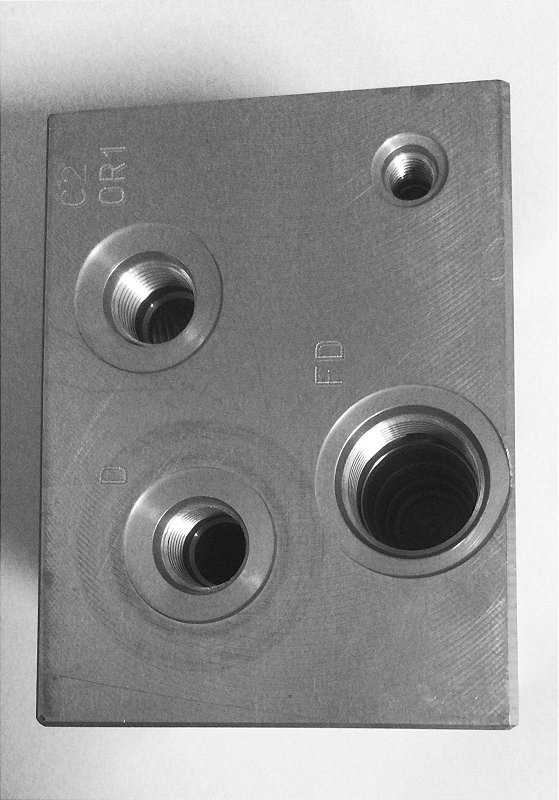 Bloco Sem Válvula Suspensão, Basecutter Parker IC-2548 CB11447498 ...