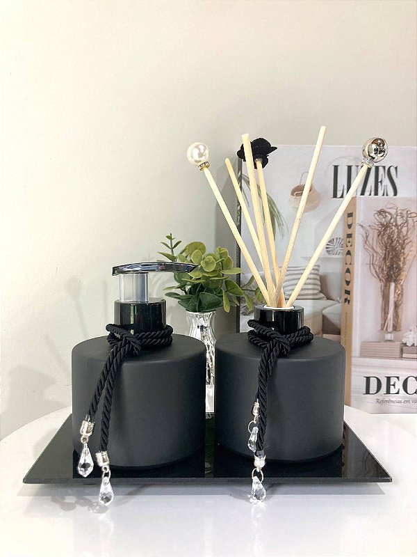 Kit Difusor e Saboneteira com Bandeja Preto Fosco Pícolo - KRC HOME DECOR
