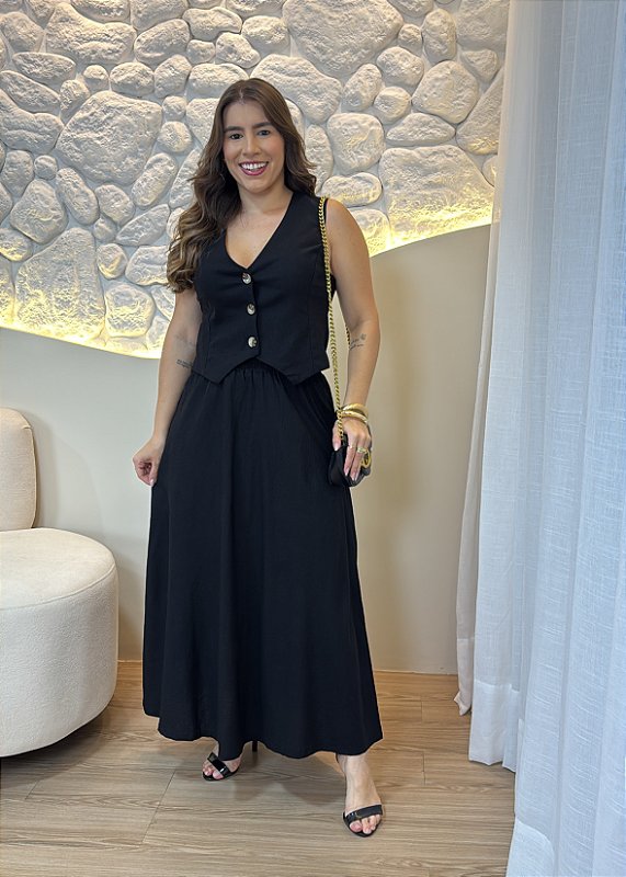 Conjunto Feminino de Linho Preto com Saia Longa e Colete – Elegância e ...