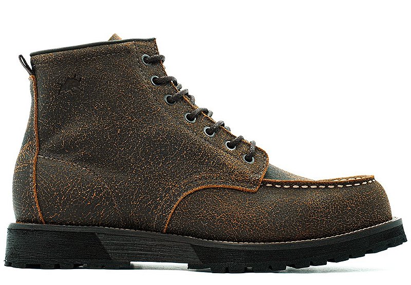 Bota Moc Toe Cano Médio Couro Craquelê Marrom - Barcelona Design | Site ...