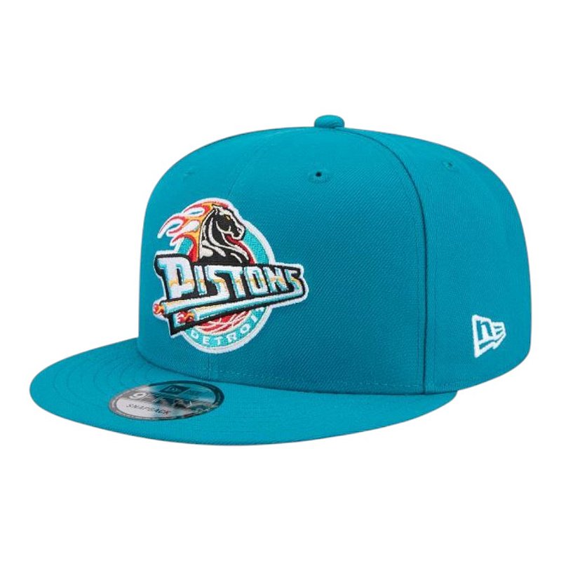 Boné New Era 950 Detroit Pistons Hardwood Azul Masculino - FIRST DOWN ...