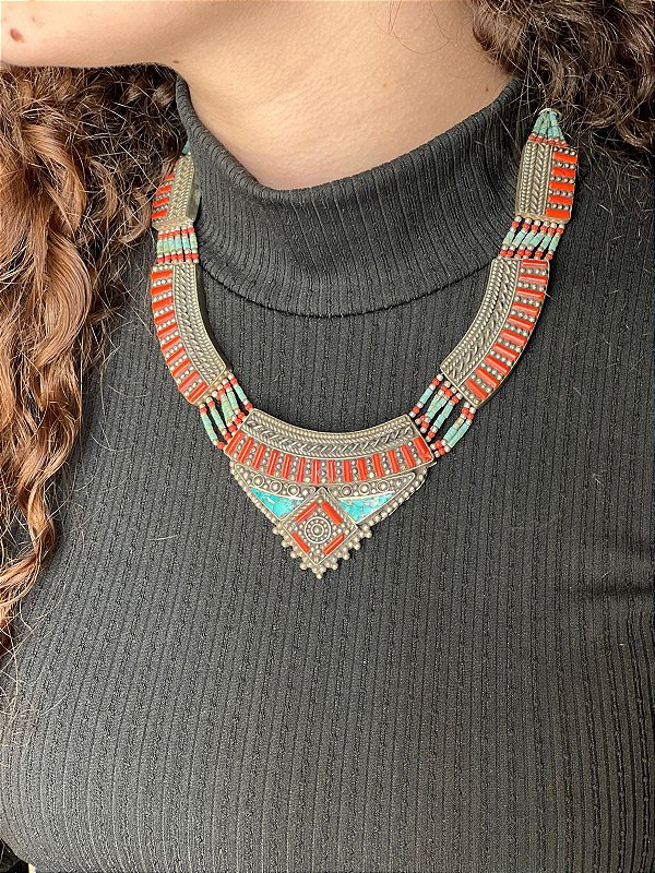 Colar - Metal e Resina - Vermelho Com Azul - Marrocos For You ...