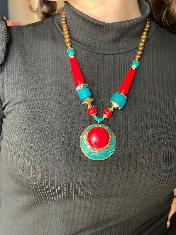 Colar Comprido - Metal e Resina - Verde e Vermelho - Marrocos For You ...