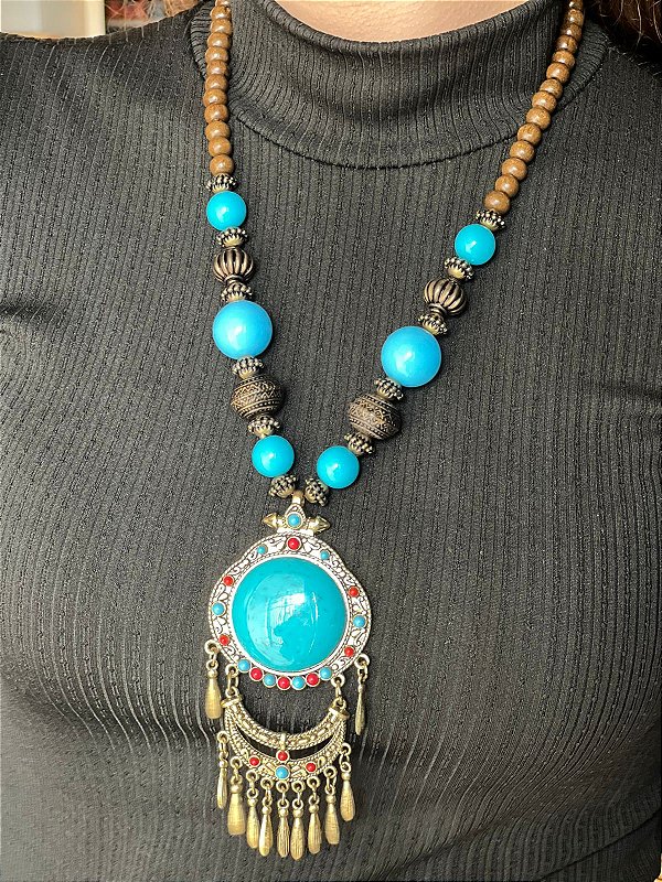 Colar - Resina e Metal - Azul e Marrom - Marrocos For You | Decoração e ...