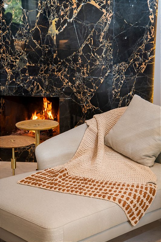 Peseira Zanquê + Fernanda Alves - Zanquê - Leather Home Decor