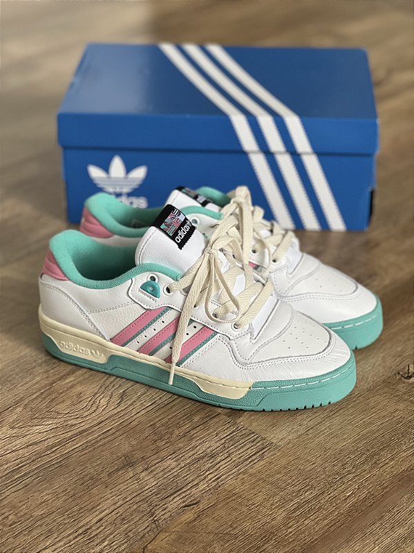 ADIDAS RIVALRY LOW - Corre de Rua