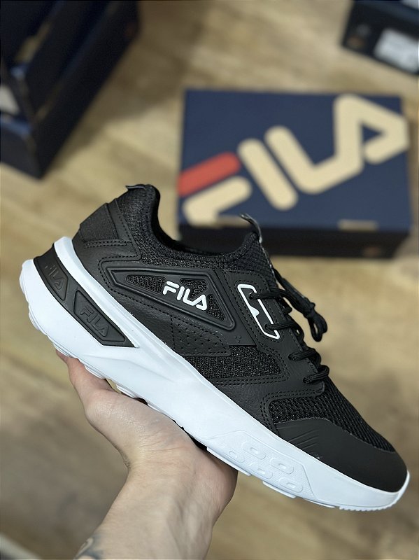 FILA ATTECH (black/white) - Corre de Rua