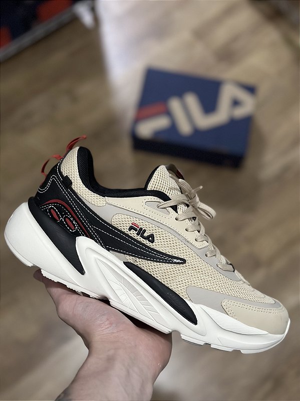 FILA RT-LOW (bege/preto/vermelho) - Corre de Rua