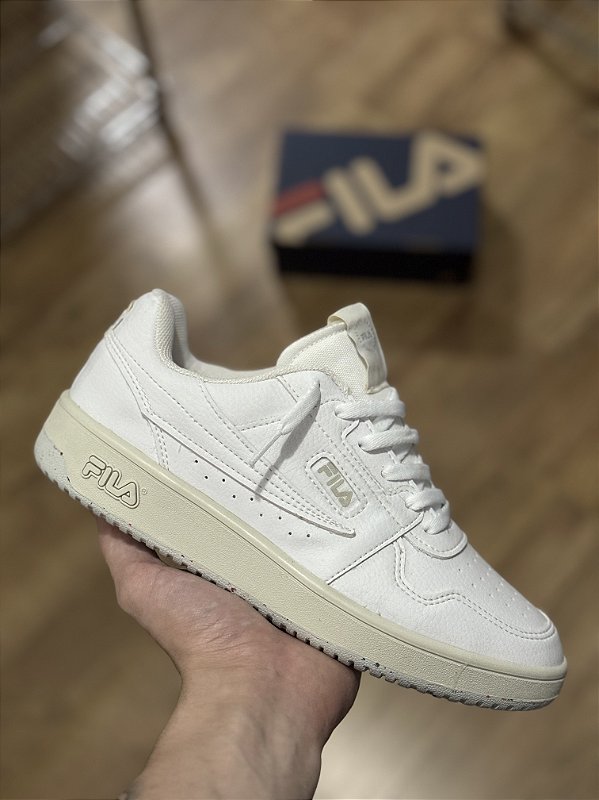 FILA ACD CLASSIC (white/silver/raw white) - Corre de Rua