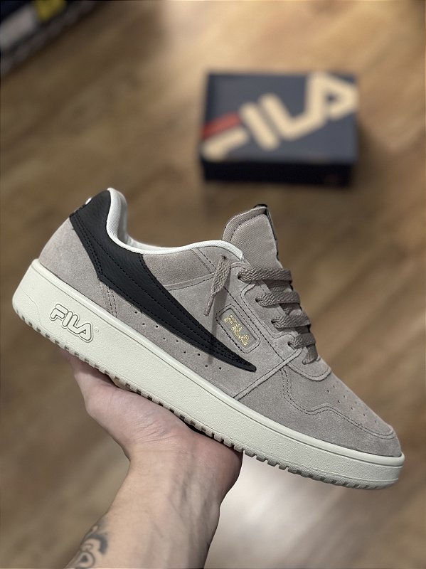 FILA ACD CLASSIC SE (marrom) - Corre de Rua