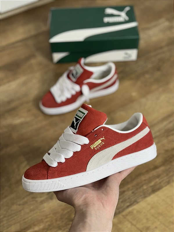 PUMA SUEDE XXI VERMELHO + FAT LACE - Corre de Rua