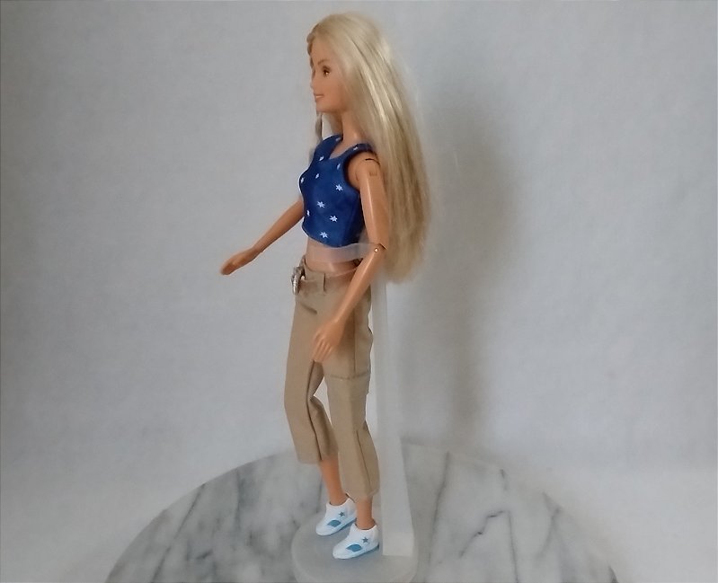 Barbie com o Labrador Tanner, Mattel 2006, somente a boneca - Taffy ...