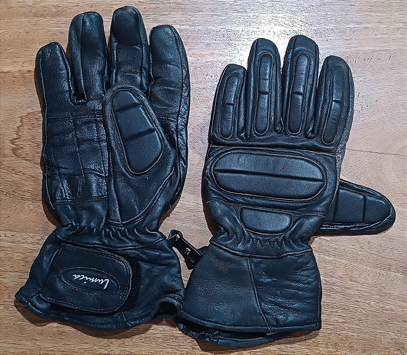 LUVAS - UNIVERSO BIG TRAIL - LOJA