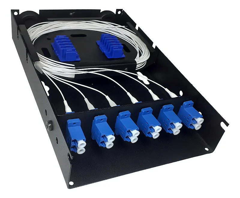 Mini DIO 6FO de aço com conectores pigtail e acopladores LC/UPC ...