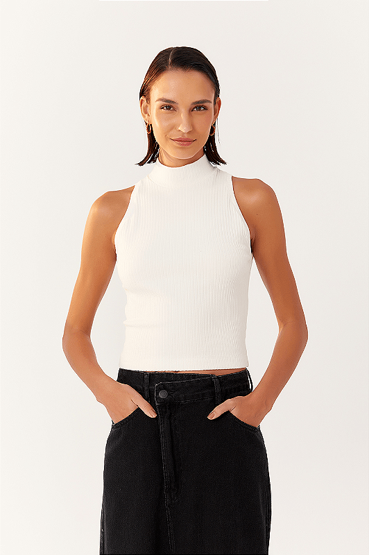 Blusa canelada, sem mangas e gola alta - Le Showroom