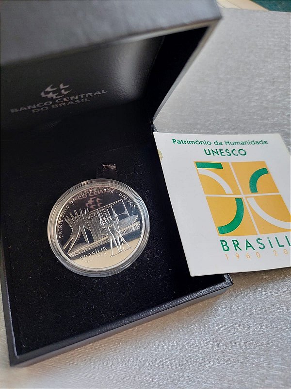 MOEDA 5 REAIS - COMEMORATIVA AOS 50 ANOS DA FUNDAÇÃO DE BRASÍLIA - Pira ...